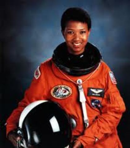 Dr. Mae Jemison timeline | Timetoast timelines