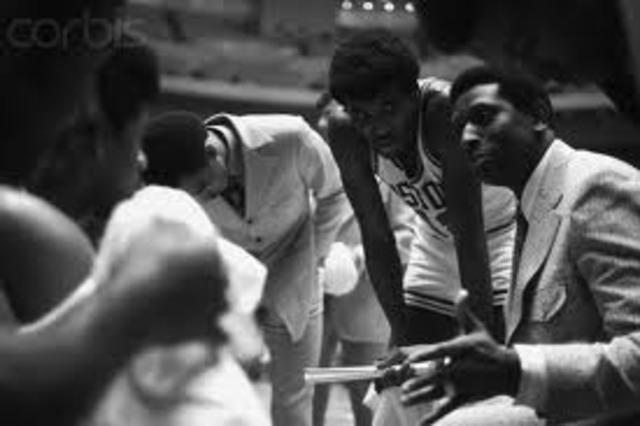 Earl Loyd timeline | Timetoast timelines