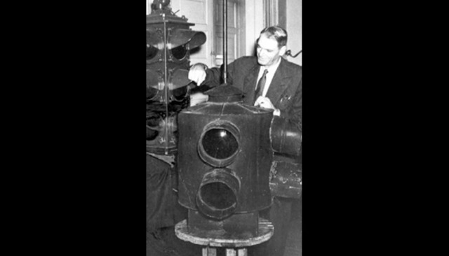 First Pictures Of Traffic Light 1923