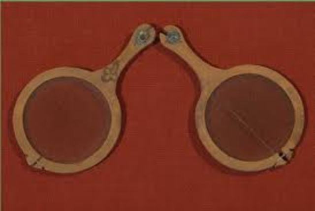 Eyeglasses: From the Renaissance cmspaiges timeline | Timetoast timelines