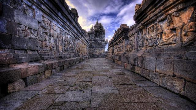 Khmer Empire timeline | Timetoast timelines