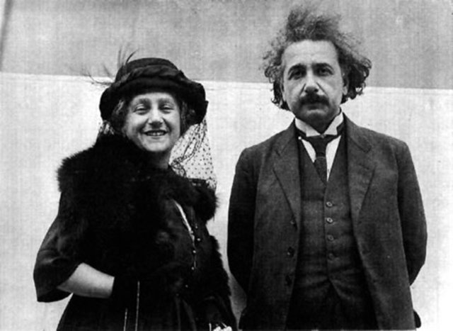 Albert Einstein timeline | Timetoast timelines