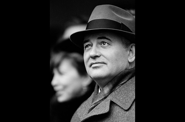 End of the Cold War and Fall of the USSR timeline | Timetoast timelines