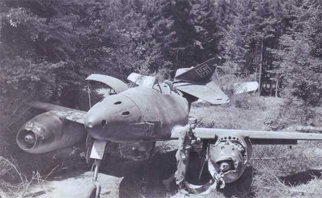 Messerschmitt Me 262 Evolution timeline | Timetoast timelines