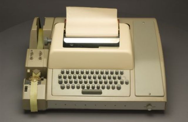 A Brief Timeline in the History of Computers | Timetoast timelines