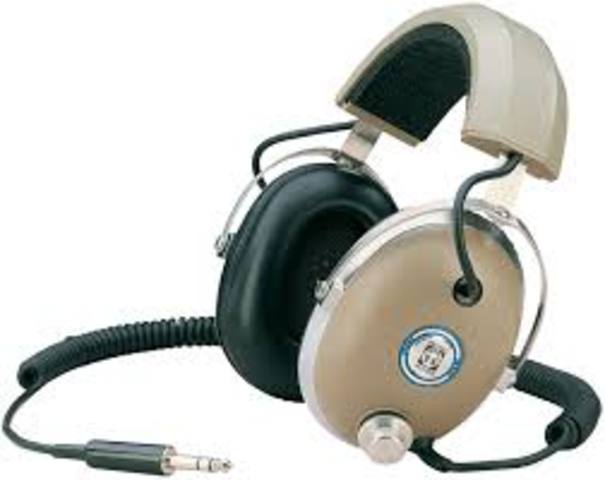 History of Headphones timeline | Timetoast timelines