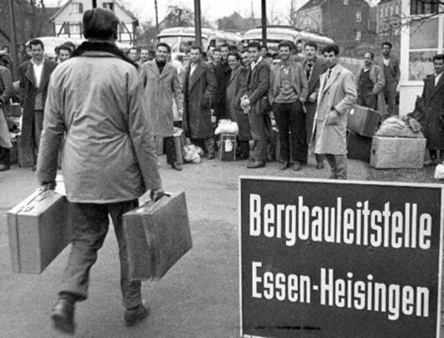 Geschichte der Gastarbeiter timeline | Timetoast timelines