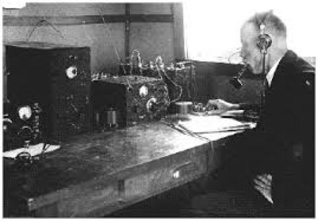 Radio History timeline | Timetoast timelines