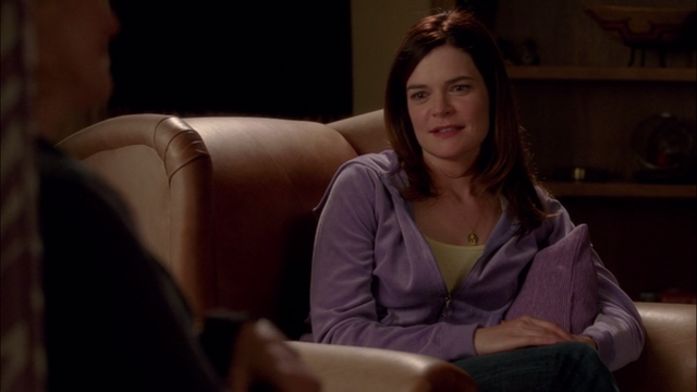 Marie Schrader's Color Scheme in Season 5 of Breaking Bad timeline ...