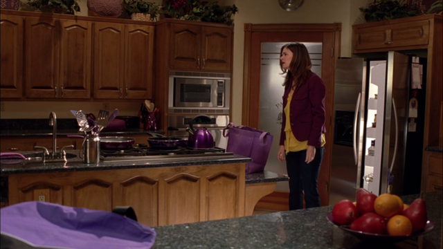 Marie Schrader's Color Scheme in Season 5 of Breaking Bad timeline ...