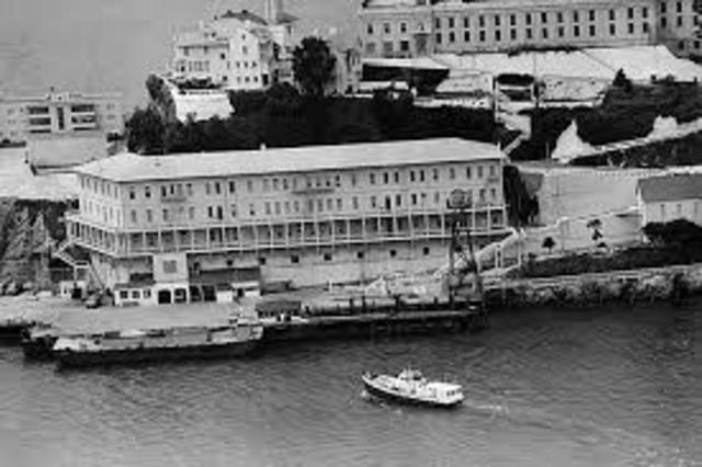 Alcatraz timeline | Timetoast timelines