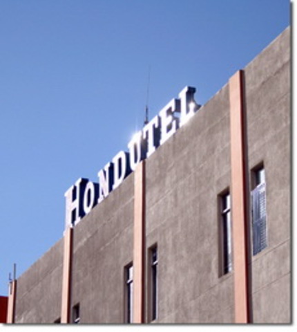 Historia de la llegada de la Internet a Honduras timeline | Timetoast ...