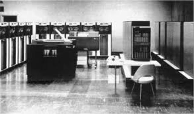 Generaciones de Computadoras timeline | Timetoast timelines