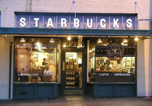 Starbuck's Global Expansion timeline | Timetoast timelines