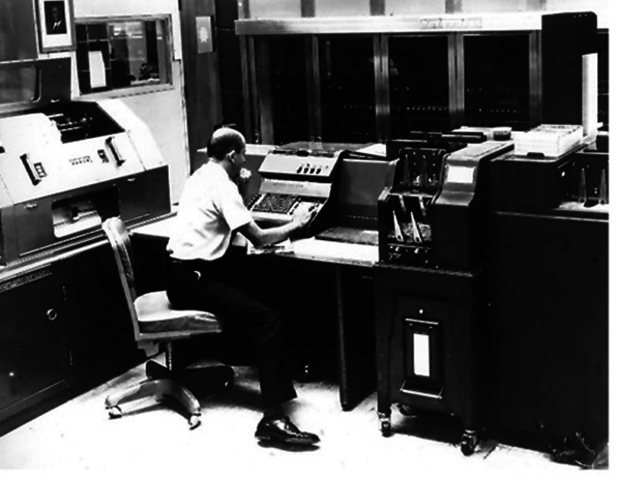 SISTEMAS OPERATIVOS timeline | Timetoast timelines