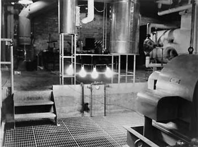 10 Historical Energy Events timeline | Timetoast timelines