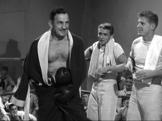 He really did bust out some moves. : r/Unexpected