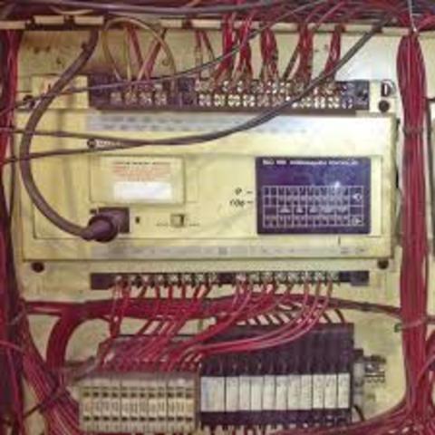 Historia del PLC timeline | Timetoast timelines