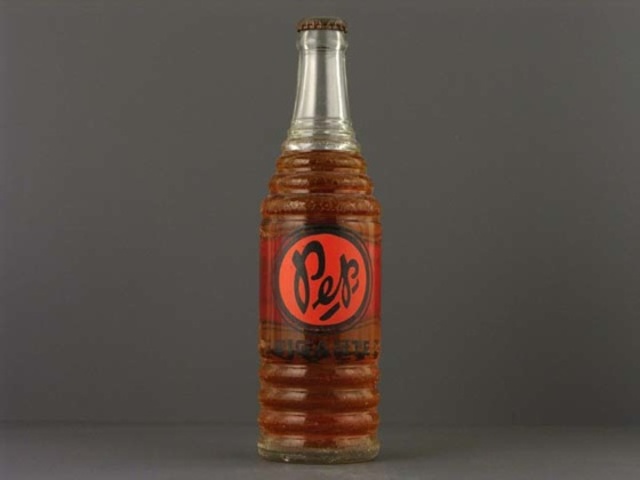 Refrescos mexicanos de 1940-2010 timeline | Timetoast timelines