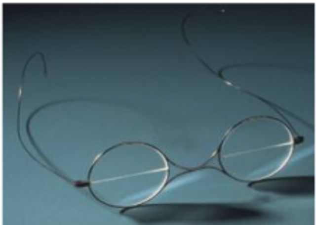 eye glasses timeline | Timetoast timelines