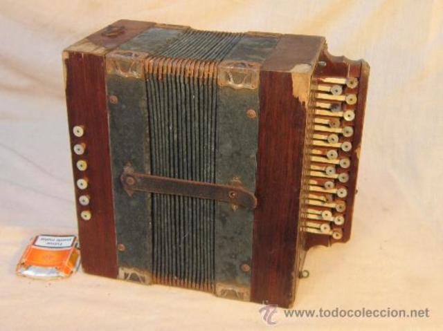 LLegada del acordeon a Colombia timeline | Timetoast timelines