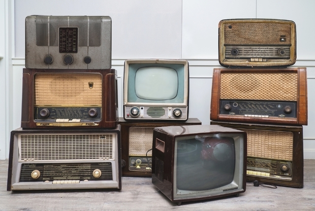 The Evolution on the Television (TV) timeline | Timetoast timelines