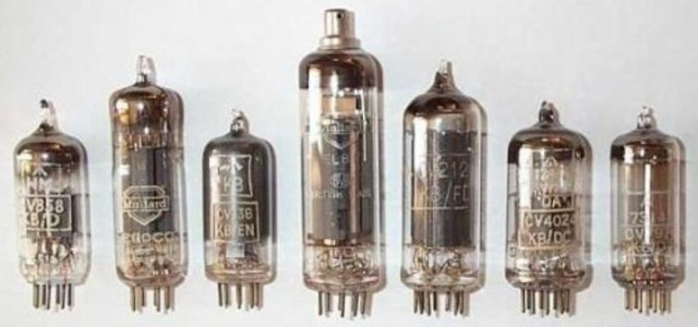 HISTORIA DE LOS ORDENADORES timeline | Timetoast timelines
