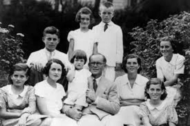 Charles Lindbergh Timeline | Timetoast timelines