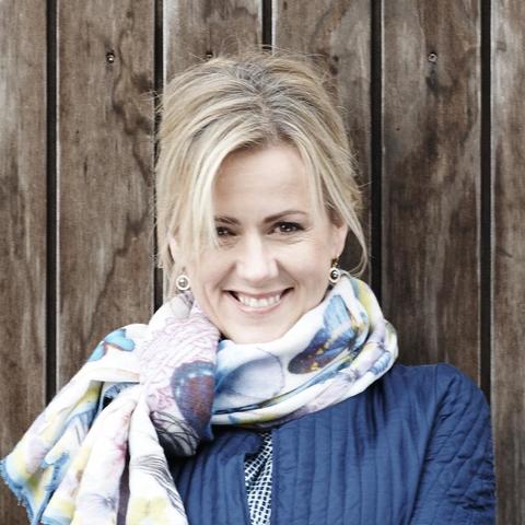 JoJo Moyes timeline | Timetoast timelines