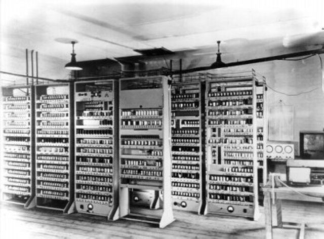 La Historia sobre la Ingenieria en Software timeline | Timetoast timelines