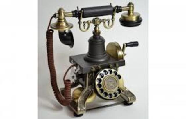 EVOLUCIÓN DE LOS TELÉFONOS timeline | Timetoast timelines