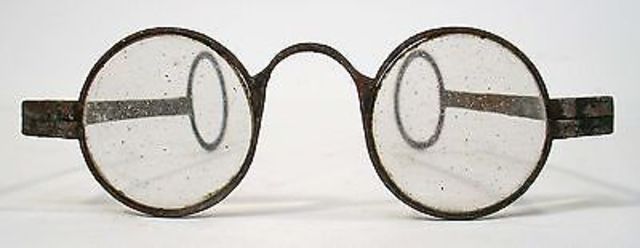 Evolution of the glasses timeline | Timetoast timelines