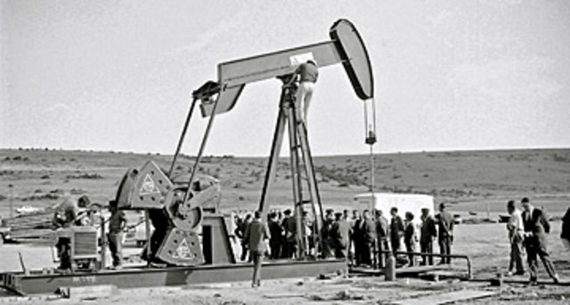 Historia De La Industria Petrolera En México Por Karina Cerino Sanchez