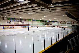 Jim Lind Arena - Ice Rink in Kelowna, BC, Canada - Travel Sports