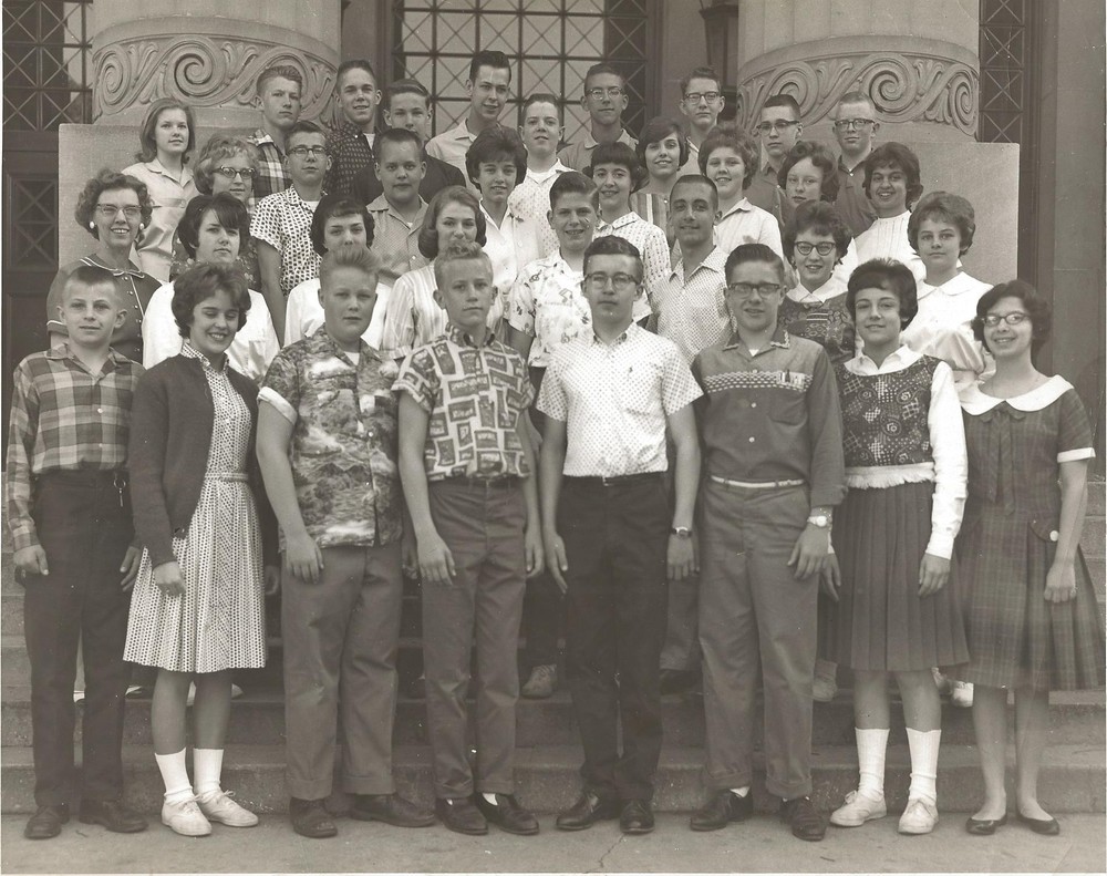 9th Grade Class Pictures