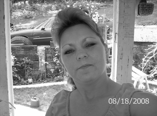 Rhonda Lester (Buckner), Welch, WV West Virginia currently in Selma, VA USA