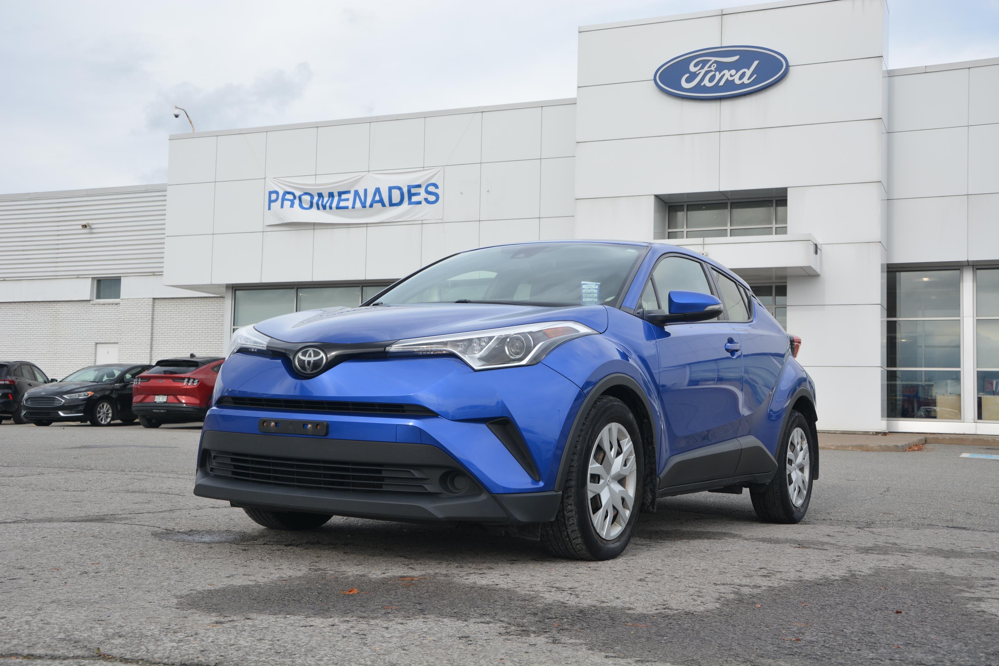 Used 2019 Toyota C-HR with 99,393 km for sale at Otogo