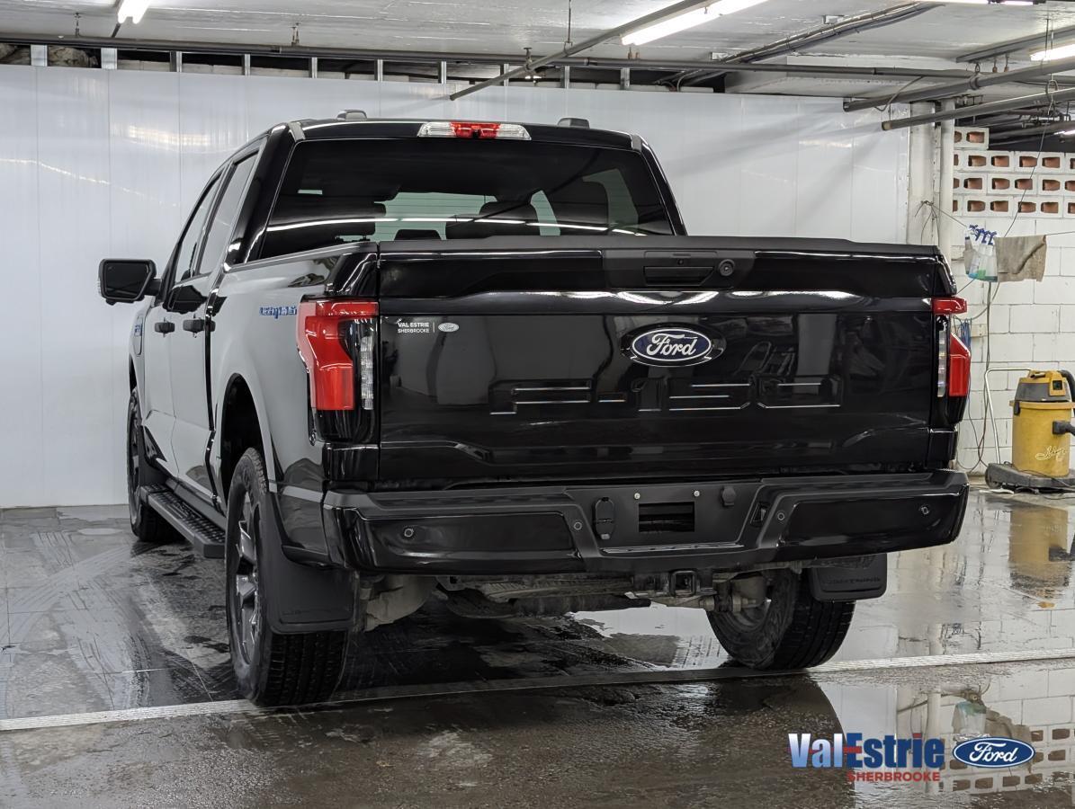 Used 2024 Ford F-150 Lightning with 3,906 km for sale at Otogo