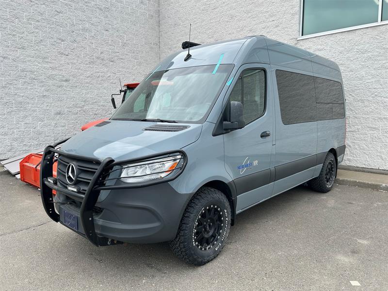 Used 2021 Mercedes-Benz Sprinter with 41,904 km for sale at Otogo