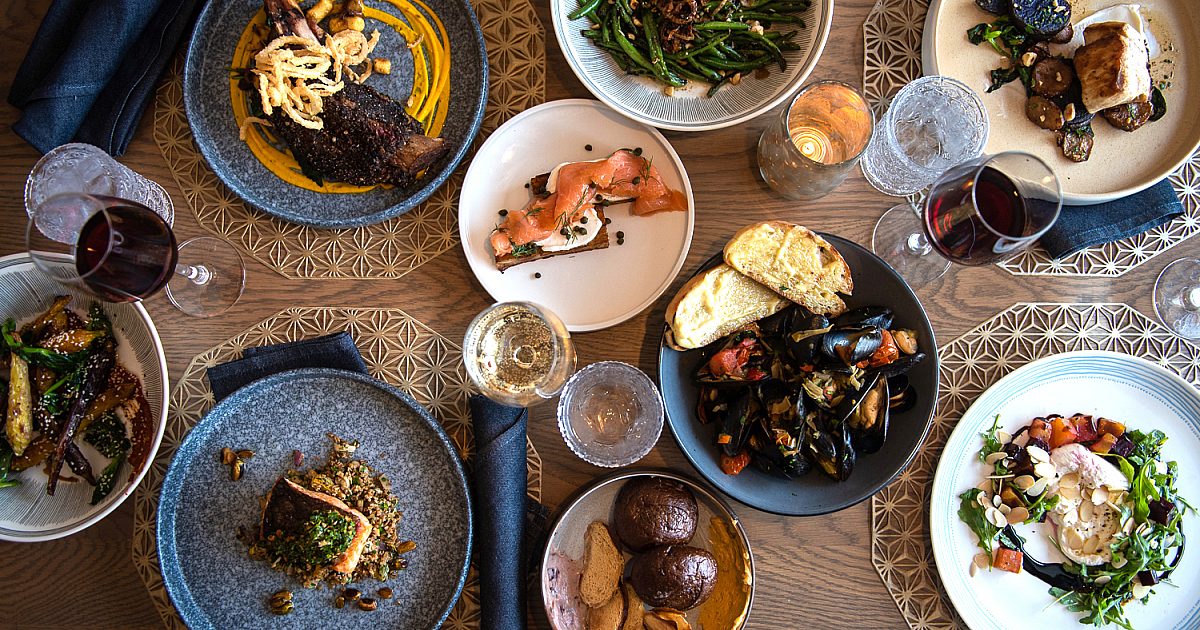 Find Downtown Milwaukee's Best Restaurants at… | Saint Kate Arts Hotel