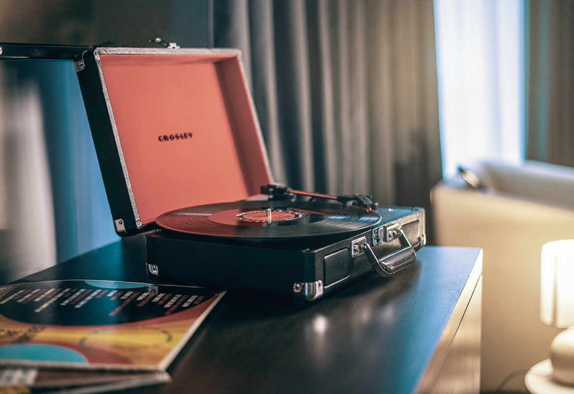 Rooms & Suites | Saint Kate - The Arts Hotel in Milwaukee