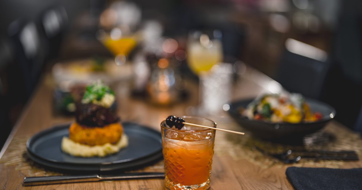 Restaurants | Saint Kate - The Arts Hotel in Milwaukee