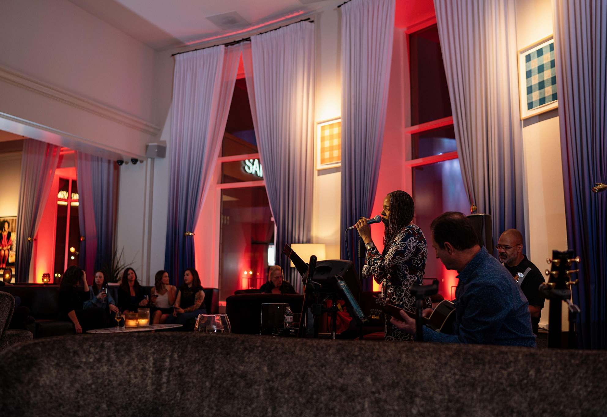 the Bar at Saint Kate | Saint Kate - The Arts Hotel in Milwaukee