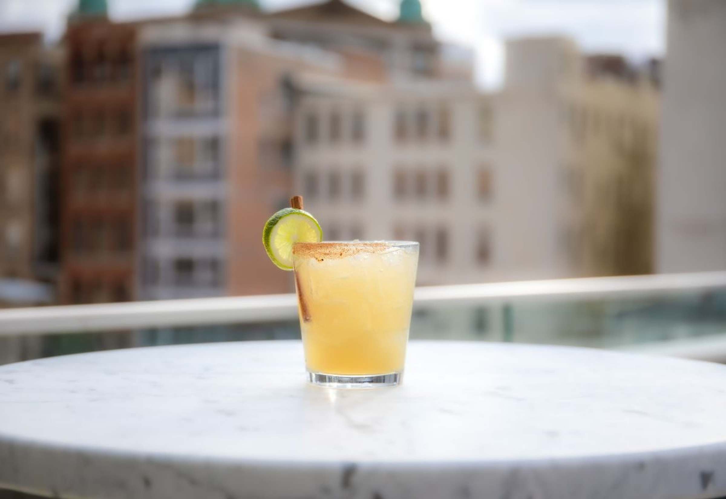 Upper Bar Milwaukee |… | Saint Kate - The Arts Hotel in Milwaukee