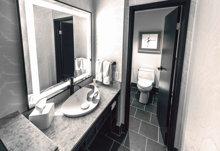 Rooms & Suites | Saint Kate - The Arts Hotel in Milwaukee