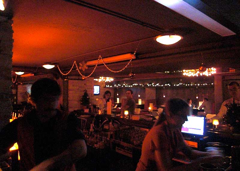 Day 73 - Stardust Lounge in Orlando Downtown by Lake Eola - Sanford 365