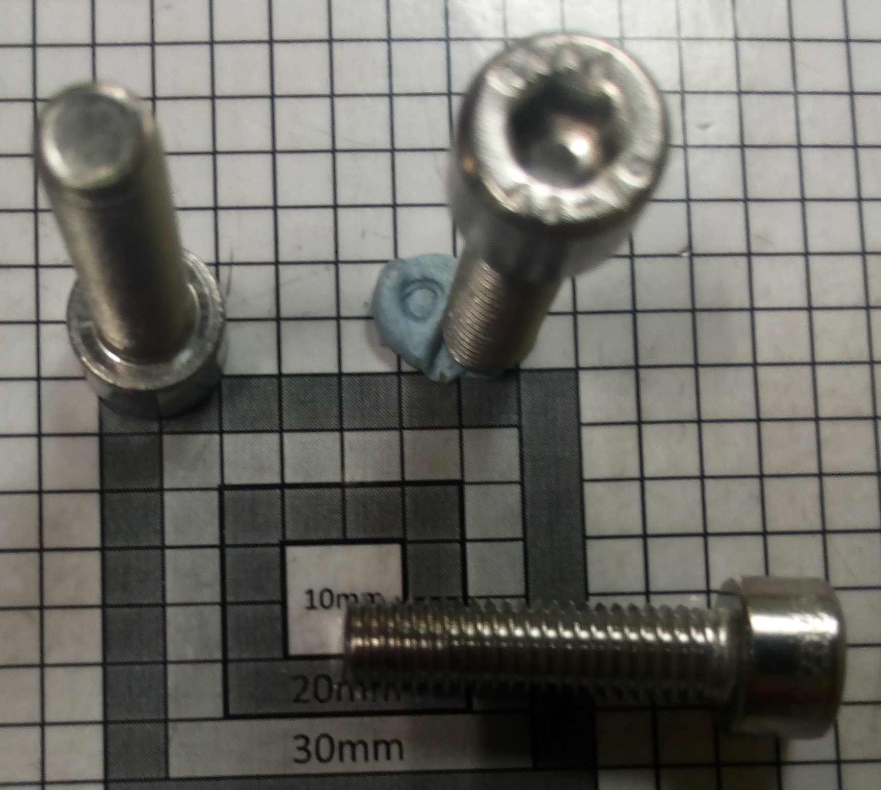 .8C30MSCS,M8-1.25 X 30 SOCKET CAP DIN 912 S/S,Specialty Bolt & Screw, Inc.