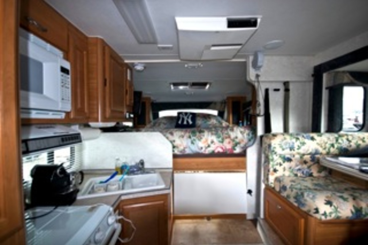 2003 Lance 921 See text. in Claverack, NY