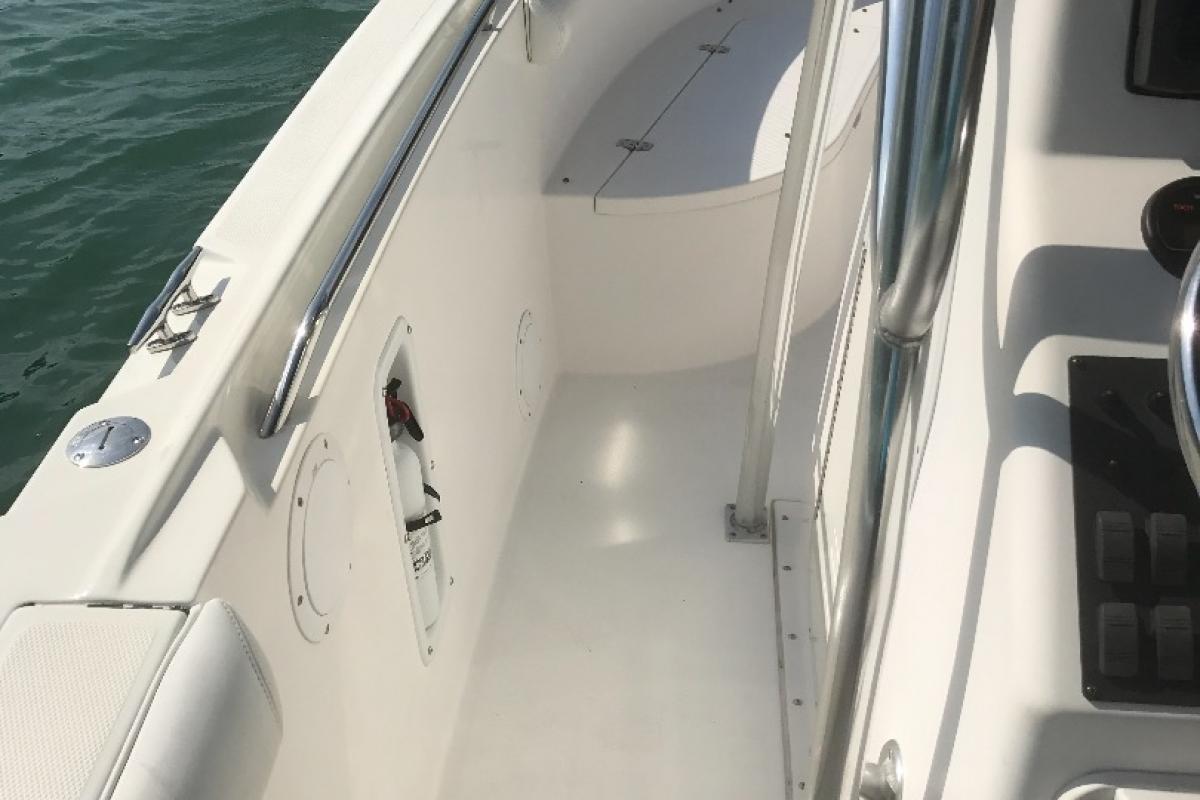2004 EdgeWater 24.6CC in Key Biscayne, FL