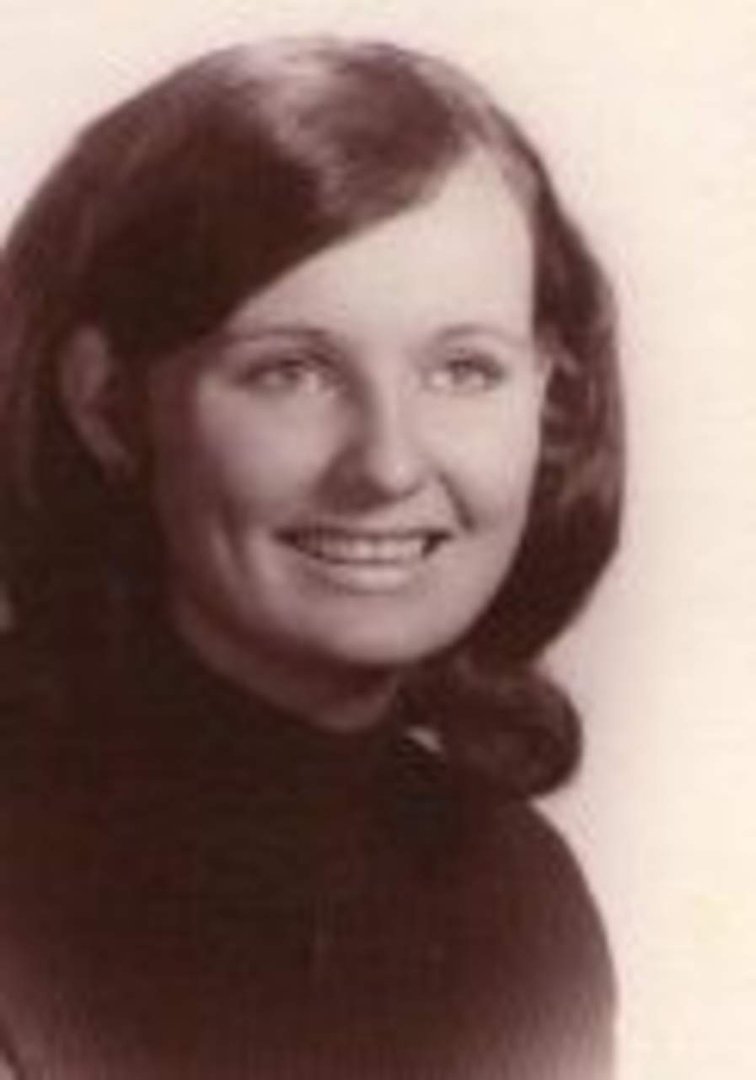 Cynthia (Cindy) Roe from Centerville High School - Classmates